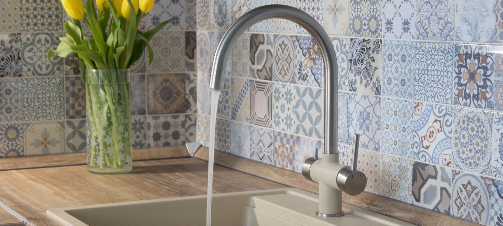 How to Clean Your Kitchen Faucet Head: A Complete Guide